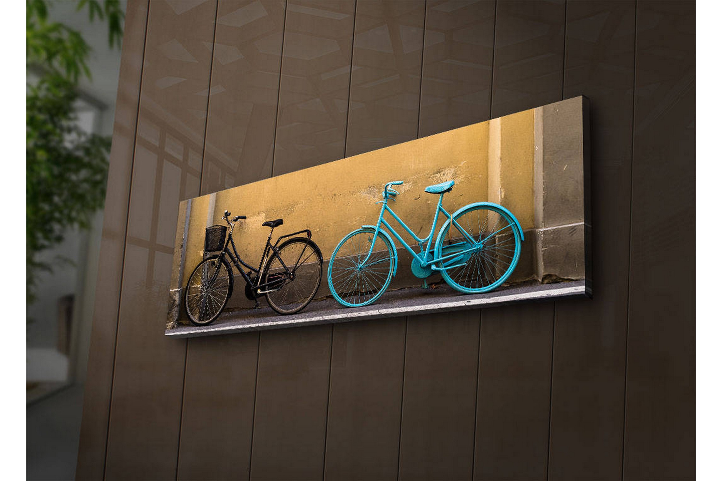 Lærredstryk med LED-belysning 30x90 cm - Cykler i kontrastfarver mod en ...