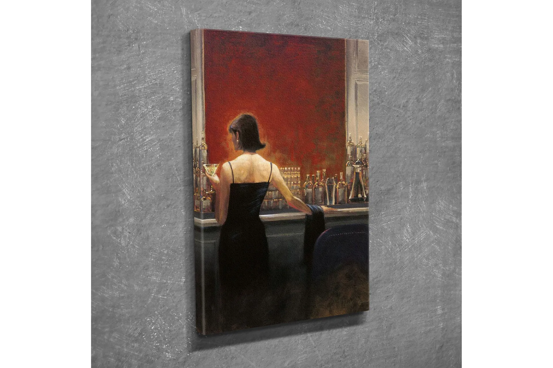 Lille lærredstryk 30x40 cm - Elegant kvinde i sort kjole nyder en drink ...