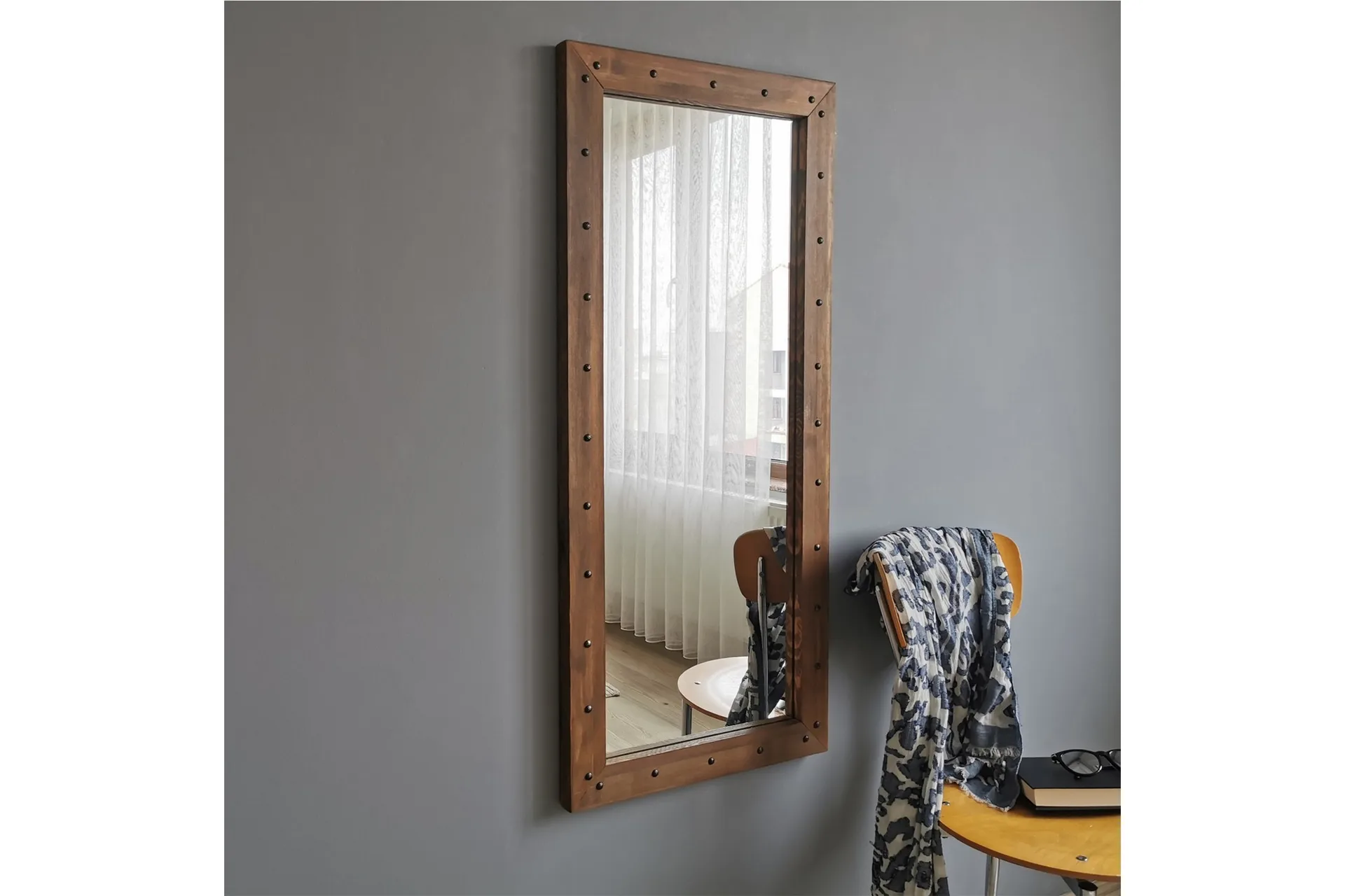 Vespi Dekorationsspejl 50 cm Valnød - Boligtilbehør | Trademax